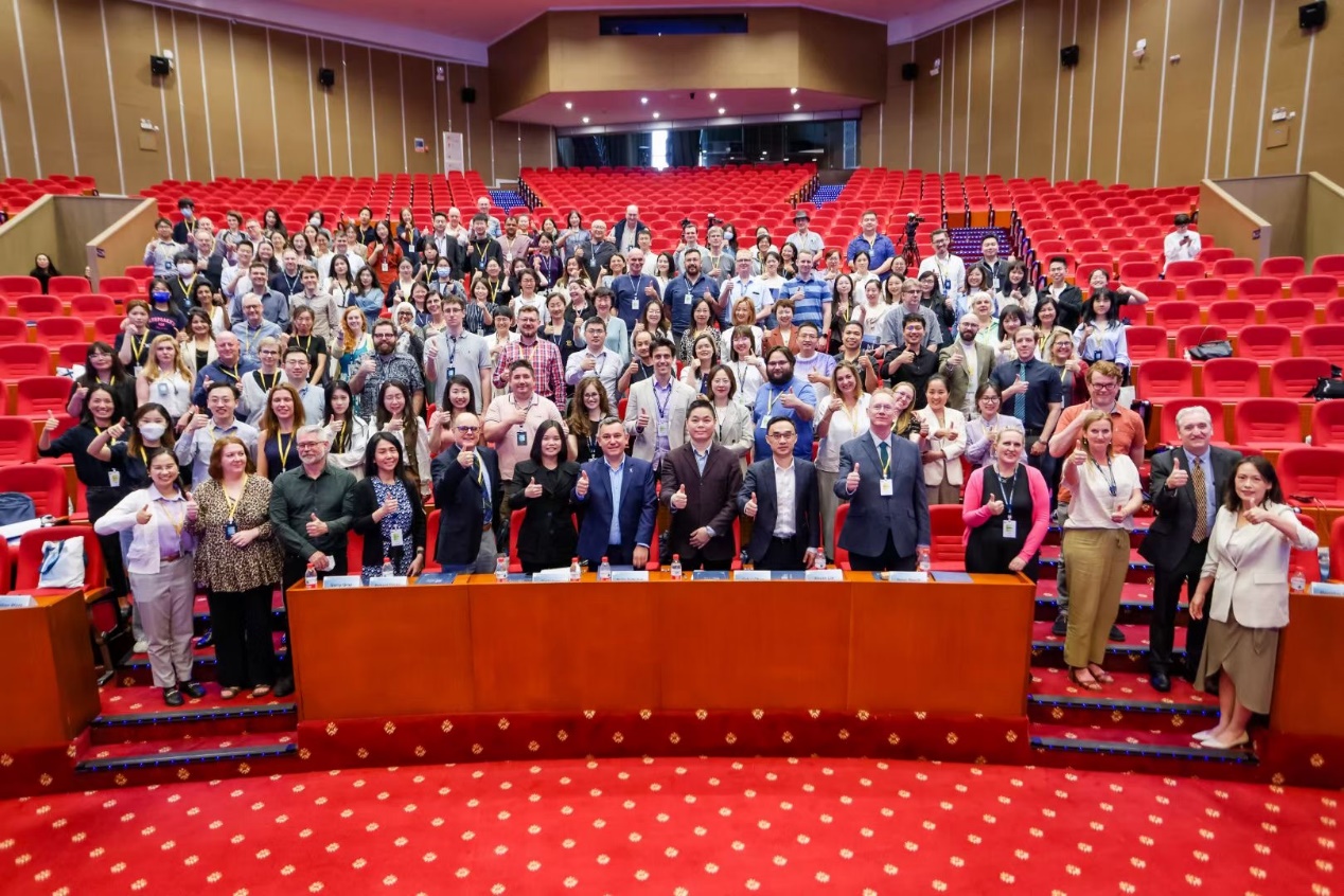 我院杨可博士在2023 UNNC EAP/ESP: Transformations in Context 学术会议上做报告